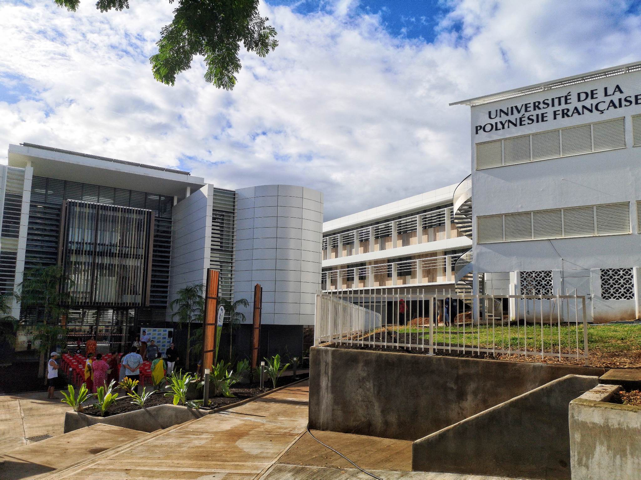 L’UPF inaugure son nouveau pôle de recherche • TNTV News - Tahiti Nui ...