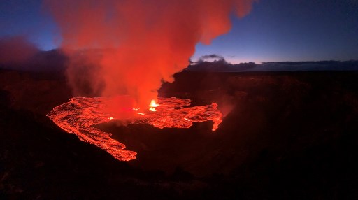 Hawaii : le volcan Kilauea de nouveau en éruption • TNTV News - Tahiti ...