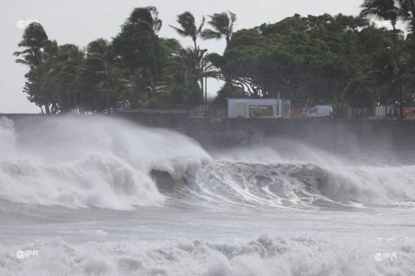 Vagues-Submersion : Vigilance Orange aux Tuamotu Sud et Gambier • TNTV ...