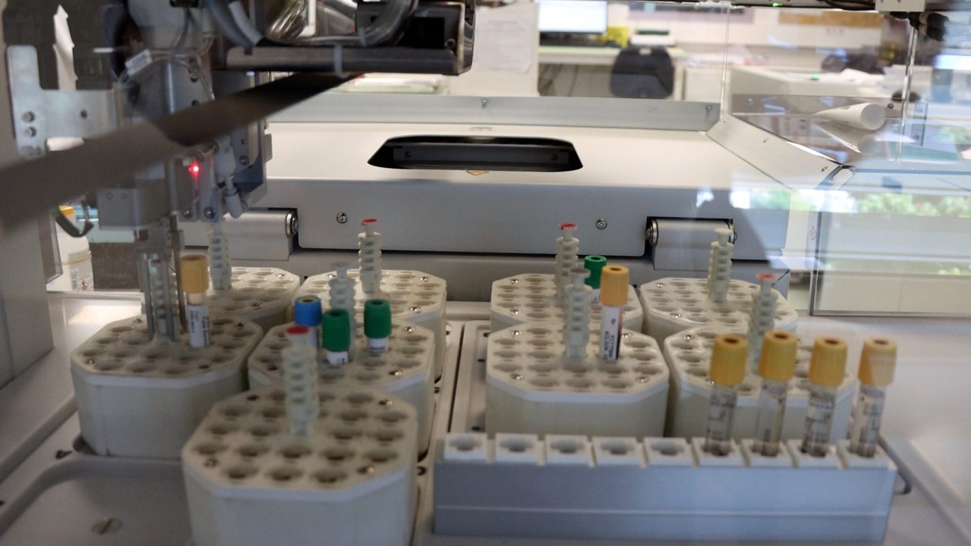 Le laboratoire du CHPF se modernise avec une nouvelle chaîne d ...